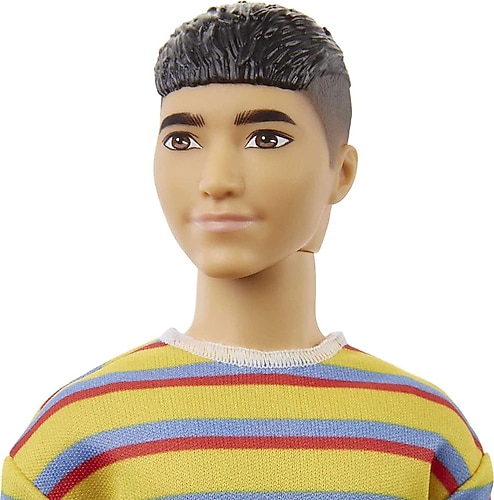 Barbie Yakışıklı Ken Bebek Mavi Şort Takımlı GRB91 Fiyatları ...